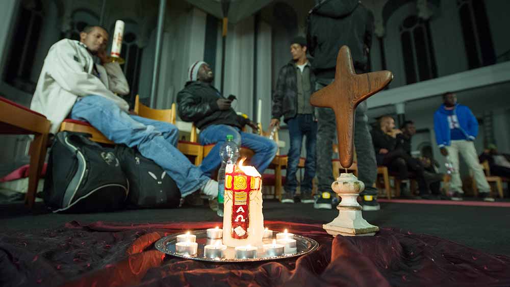 Kirchenasyl: Was ist das? - Evangelische Zeitung